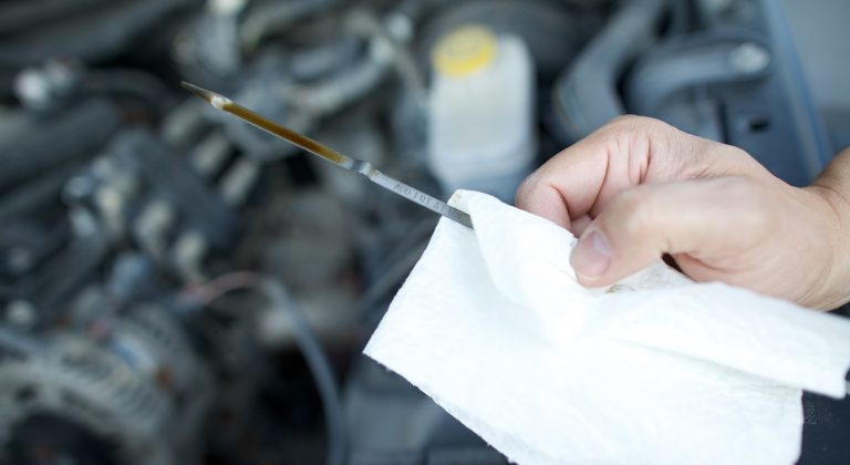 Overfilling your engine oil | sa move The RAA Magazine