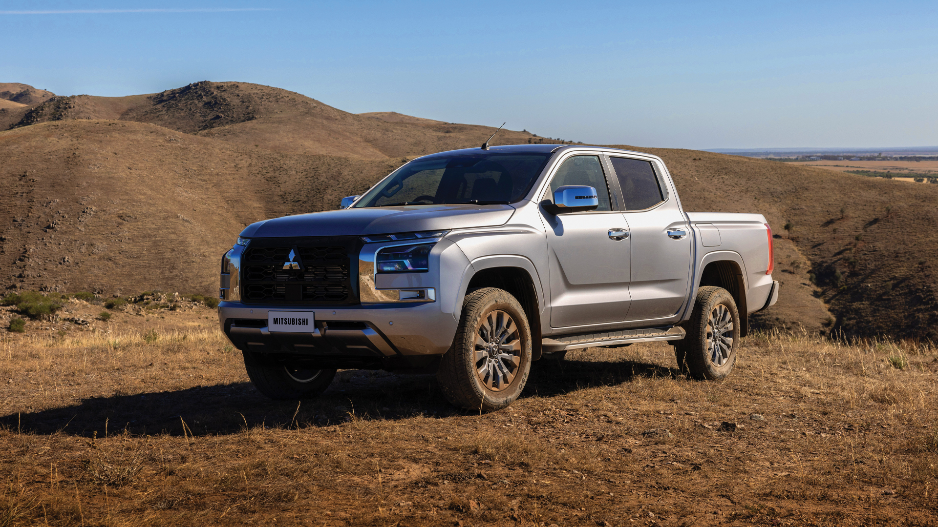 Car review: 2024 Mitsubishi Triton | sa move The RAA Magazine