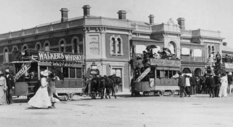 Historic Henley Beach | sa move The RAA Magazine.