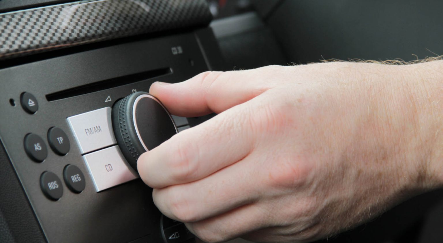 Playing loud music in the car | sa move The RAA Magazine